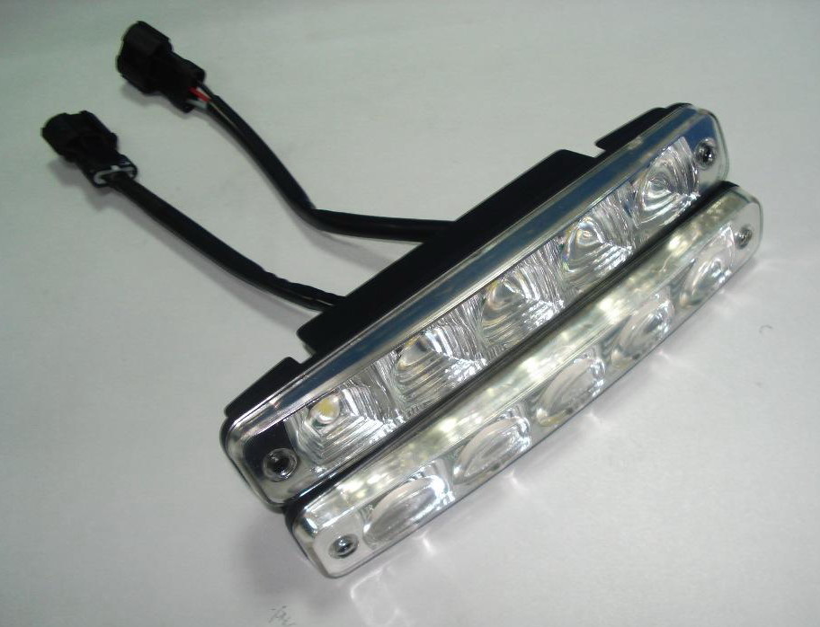 L E D Daytime Driving Lights DRL